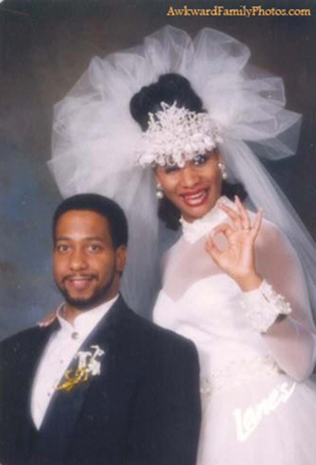 When Wedding Photos Go Wrong: These 30 Awkward Wedding Photographs You ...