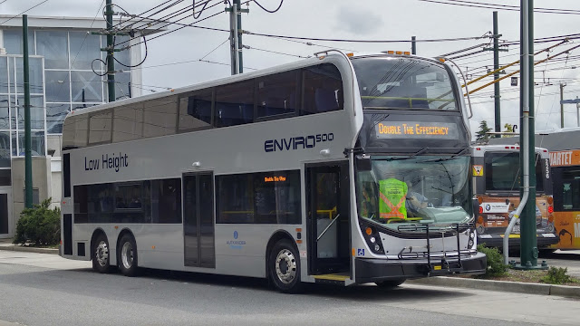 Vancouver Street Blog: Is Translink Testing Double Decker Buses