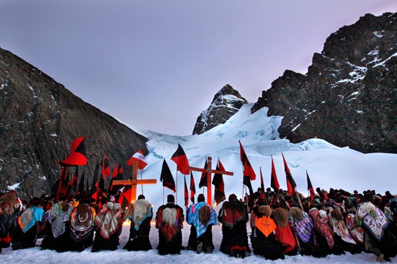 Ukuku, entre la luz y la oscuridad