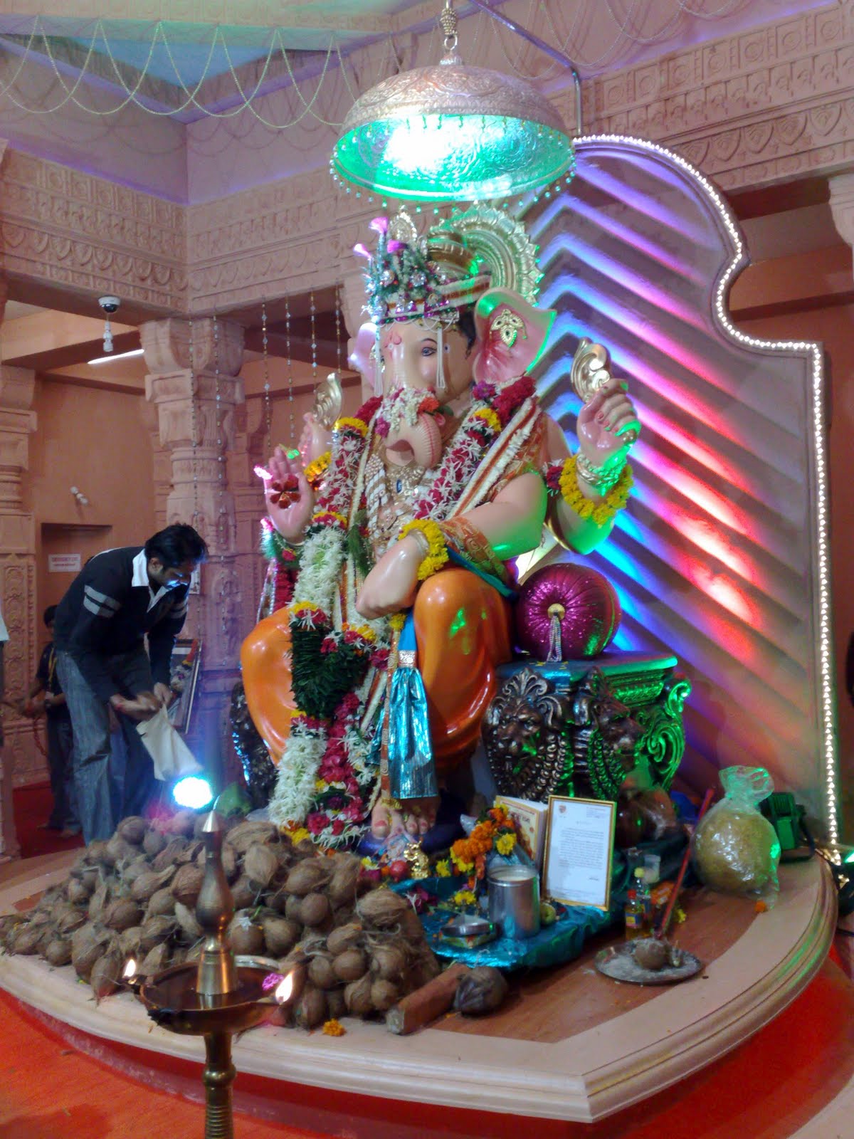 Ganesh Pooja: Andheri cha Raja