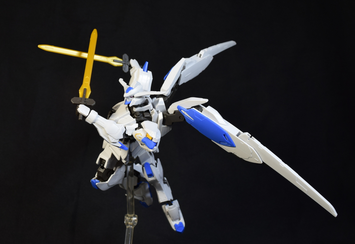 Elemental Cheese: Gunpla Review: 1/144 HG IBO Gundam Bael