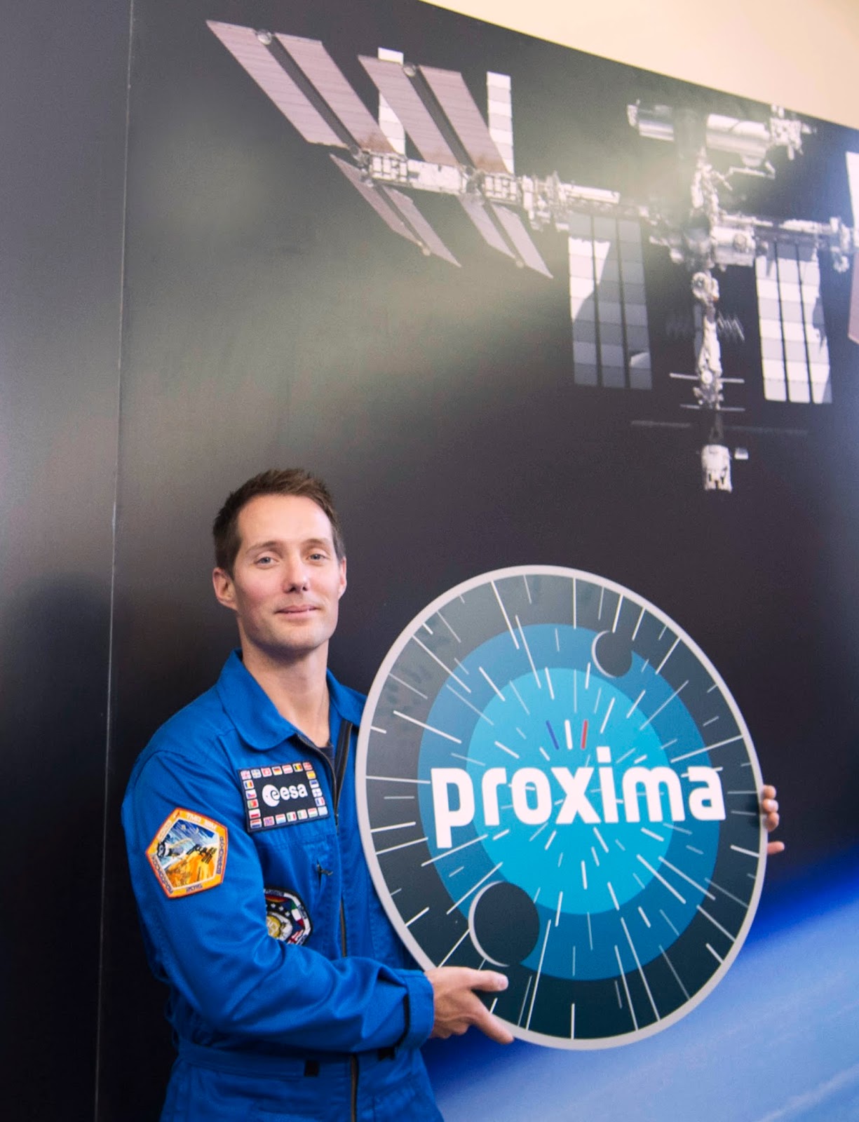 SPACE RELICS: La mission Proxima de Thomas Pesquet vue au travers de ...