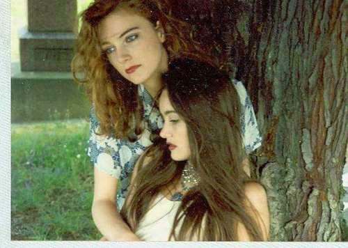 MADAME GRUNGE: GRUNGE FEMALE ICONS: DEMRI PARROTT