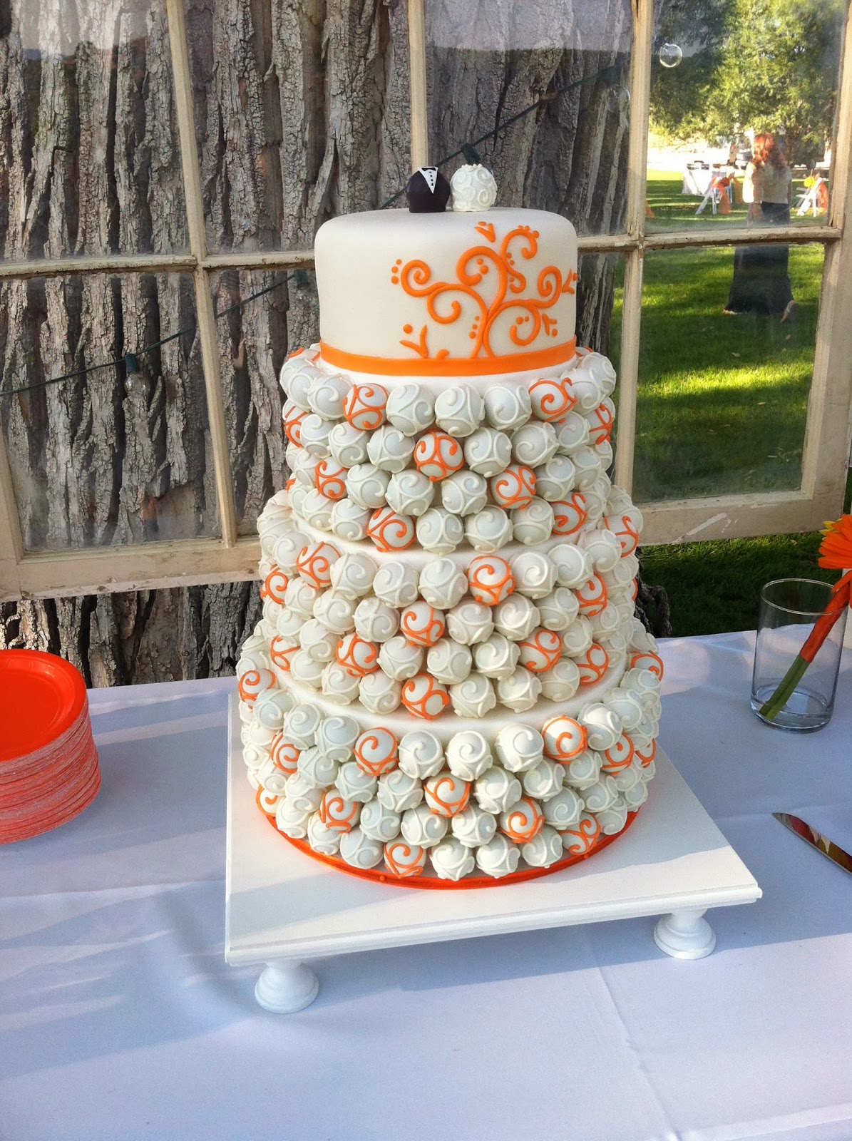 the cake ballers: ballers dig weddings with balls...or cake ball cakes ...