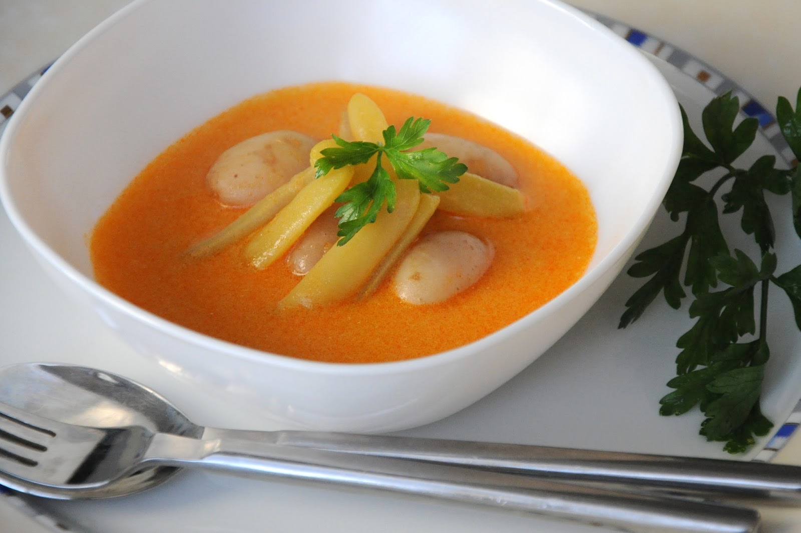 k o n y h a t ú r a: Zöldbableves újkrumplival