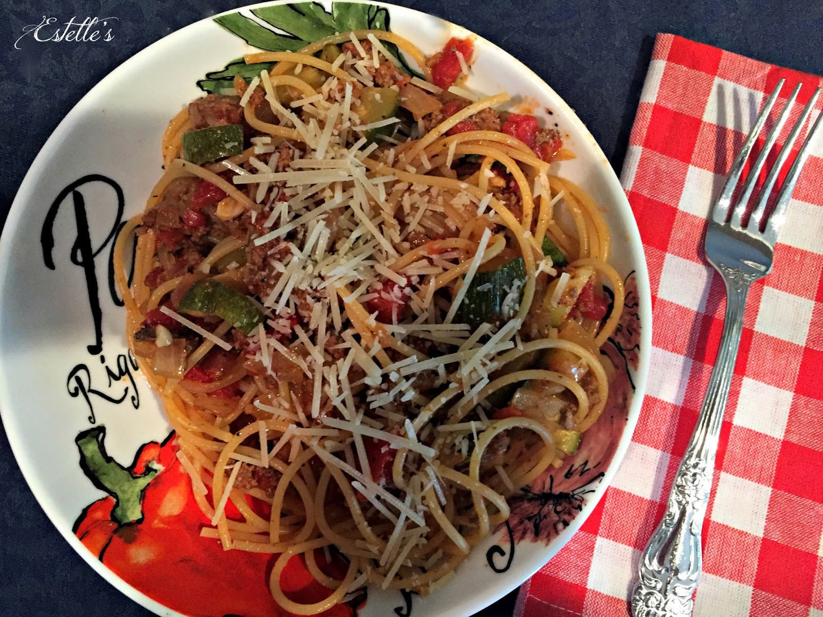 Estelle's: BEEF RAGU SPAGHETTI