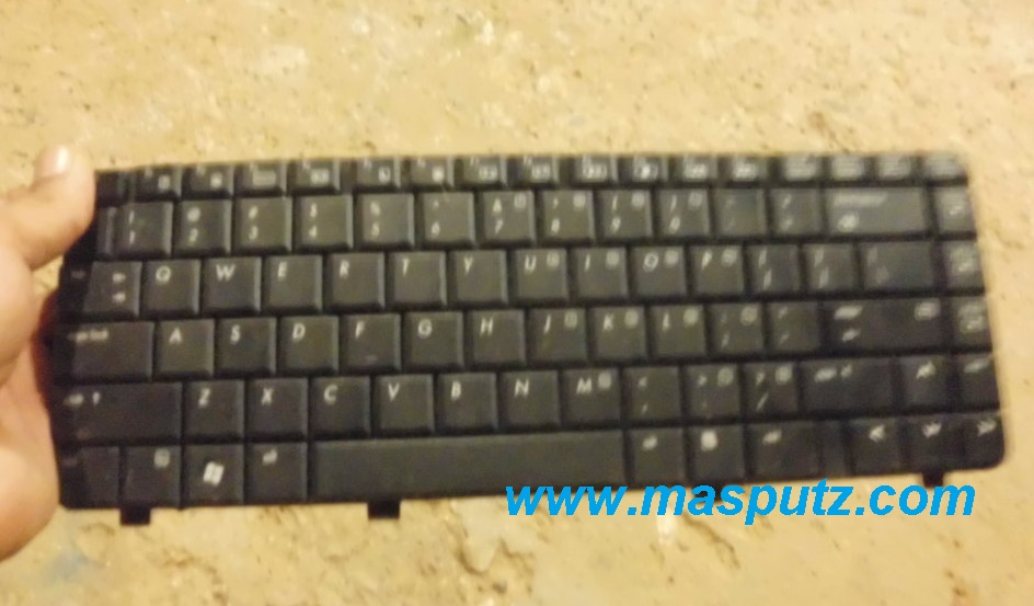 Cara Mengganti Keyboard Laptop yang Rusak - Masputz.com