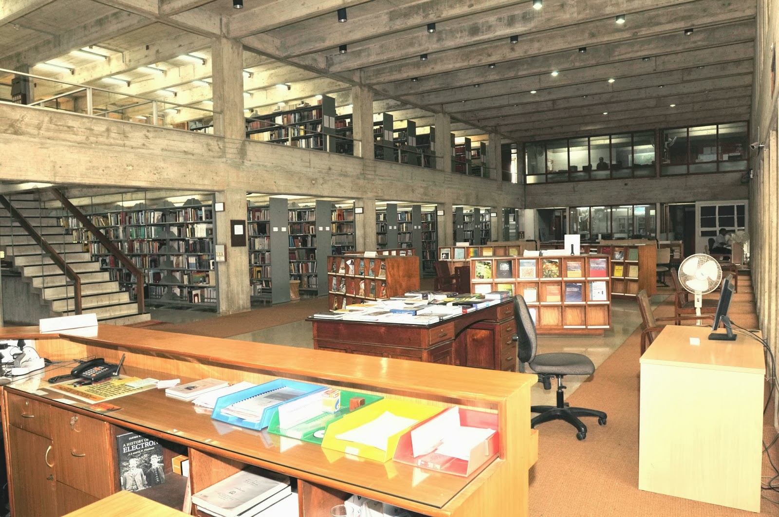 Raman Research Institute Library: HOME