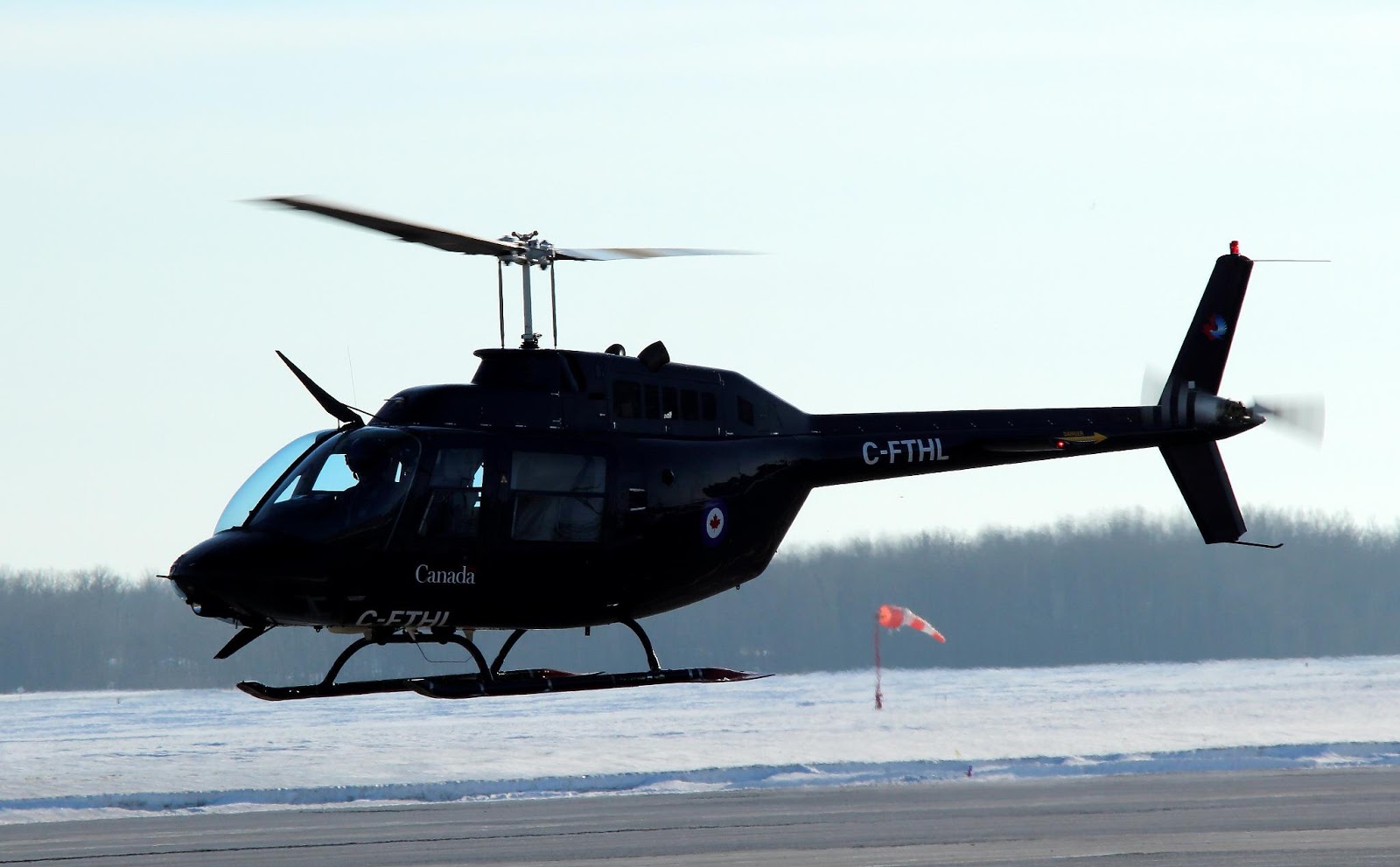 Canadafly: Helico - Bell 206