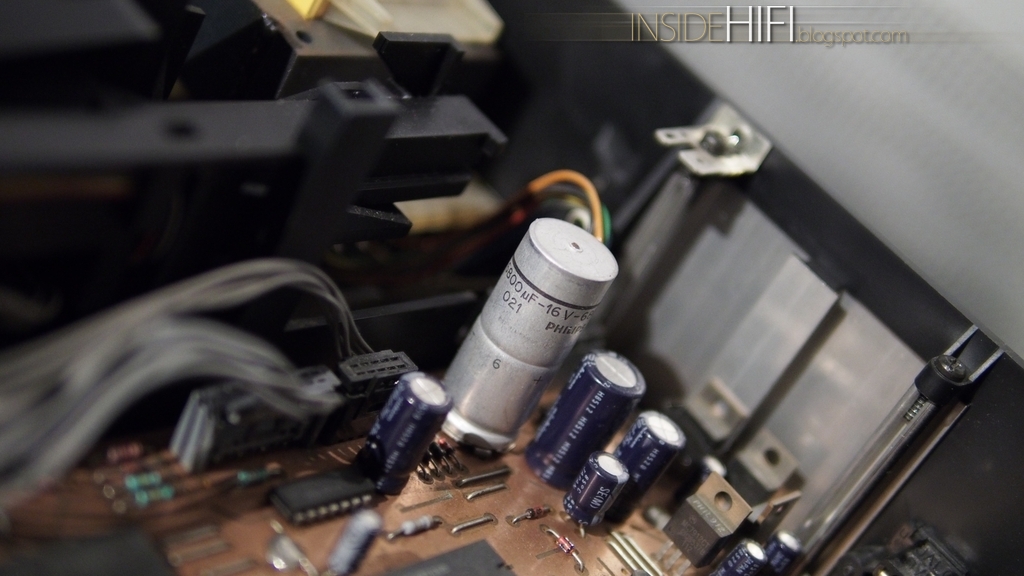 Inside Hi-Fi: Philips CD 150 (CD 150/00, CD 150/60)