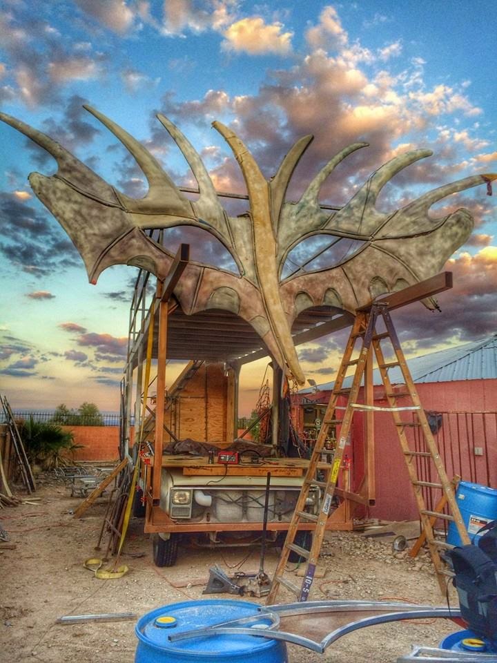 Las Vegas Arts and Culture: XUZA Art Car: "The Grand Chariot of Zerzura ...