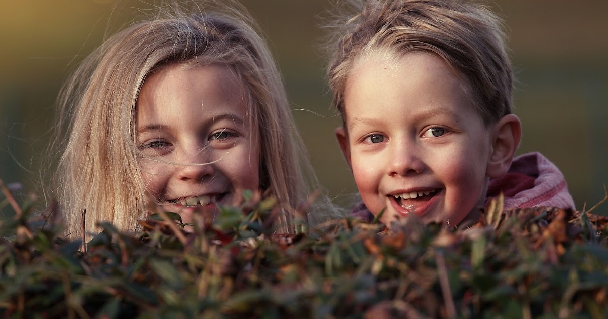 ACNÉ EN LA INFANCIA, ¿QUÉ HACER? ¿CÓMO TRATAR EL ACNÉ EN UN NIÑO?