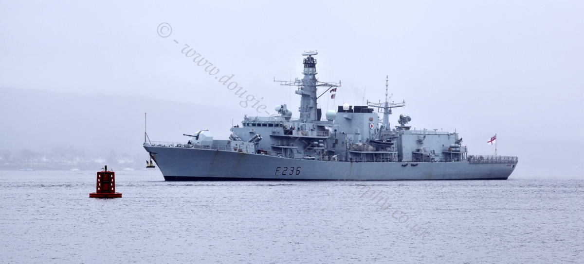 Dougie Coull Photography: HMS Montrose - Faslane Arrival