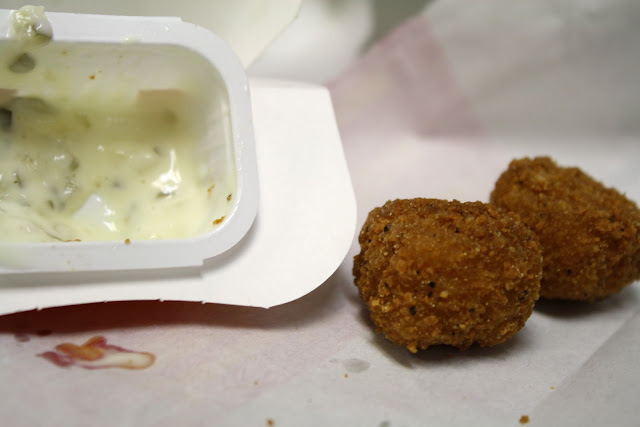 An Immovable Feast: Fast Food Review: McDonald's Fish McBites