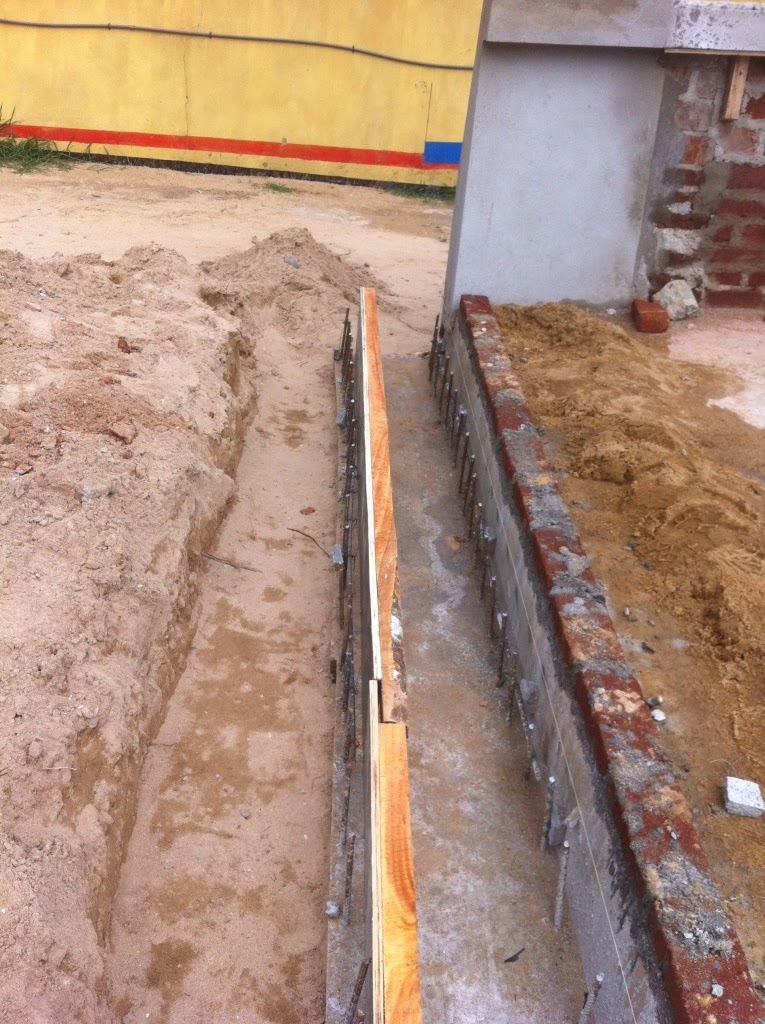 East-West Engineering Services (Pvt) Ltd: RAMP DRAIN 2012.07.05