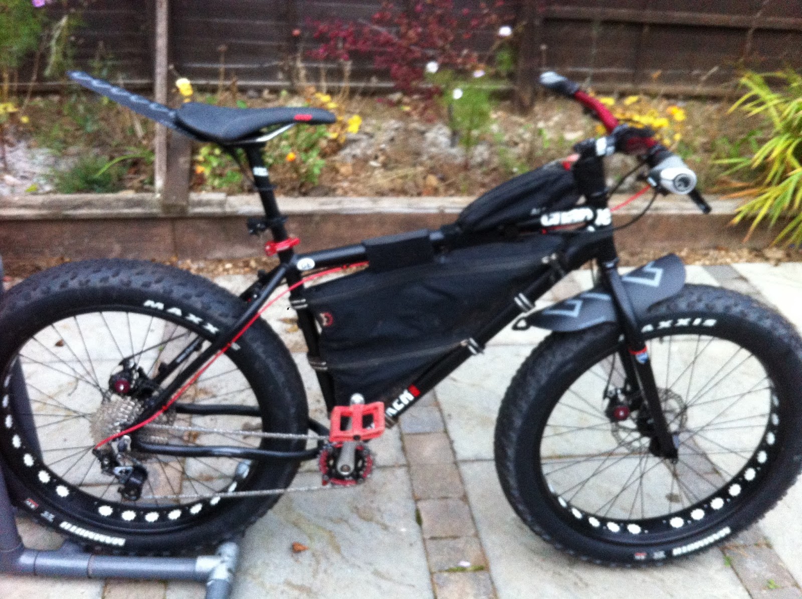 coastrider: Charge Cooker Maxi 1 Alloy Fatbike build £300 + used parts...