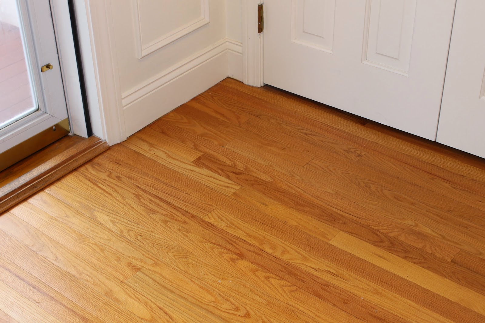 GORGEOUS SHINY THINGS: Painted Faux Inlay Floor Border with Printable ...