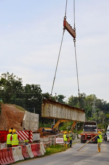 Construction of a new bridge at Dambai, Penampang, Sabah