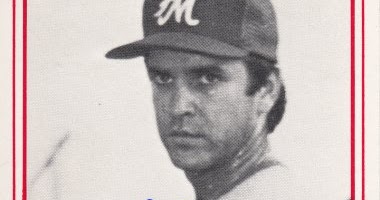 Daily Autograph: Mike Alvarez