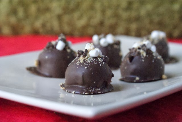 OREO Cookie Balls | The Two Bite Club