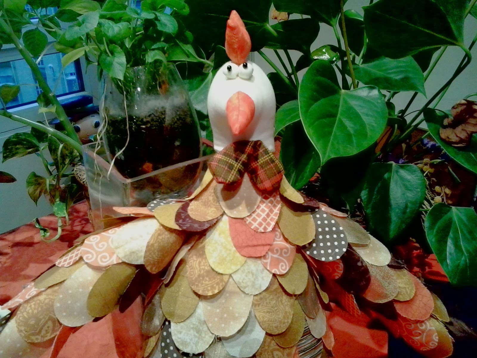 la vaca con botas: Gallina para presentación del cuento "Puagg"