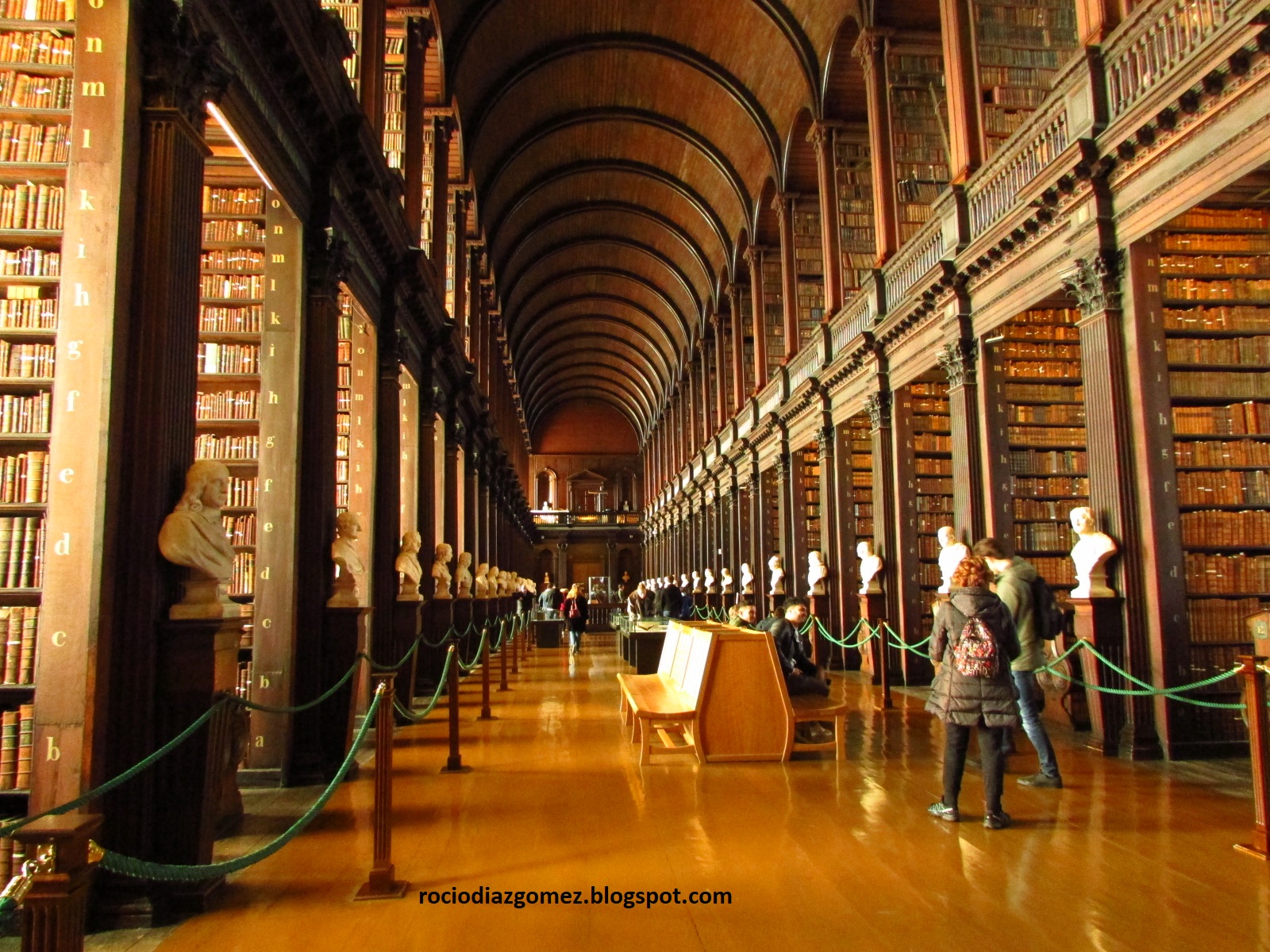 Rocío Díaz Gómez : La biblioteca del Trinity College