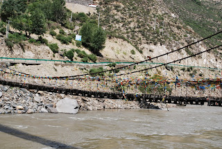 socalgalopenwallet: The Qiang towers