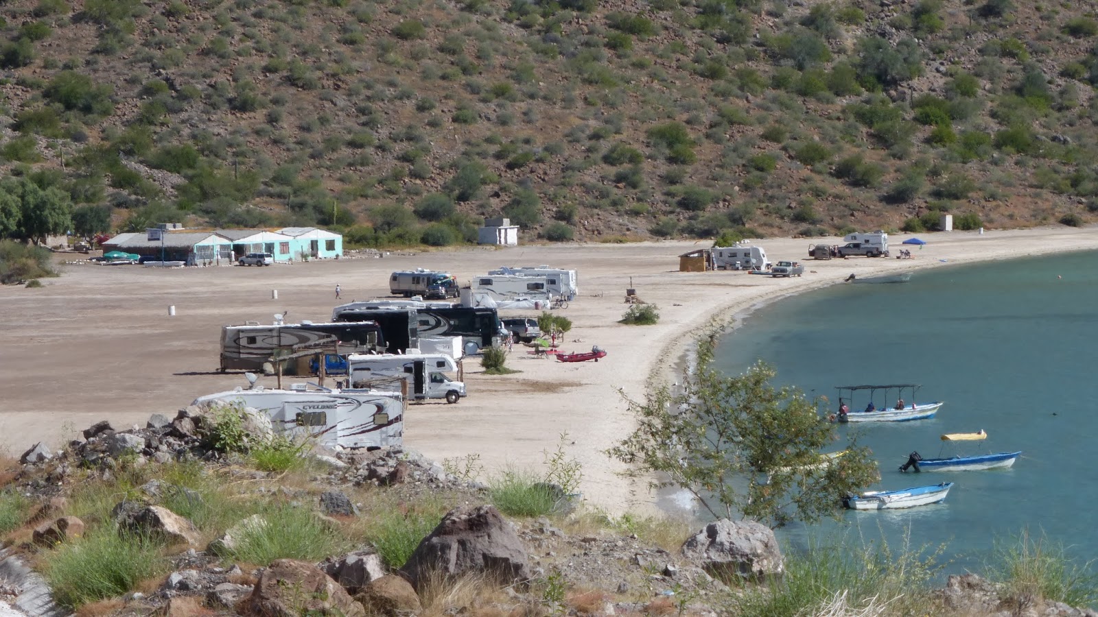 Andrew and Nikki go overseas: RV parks on the beaches of Baja Mexico