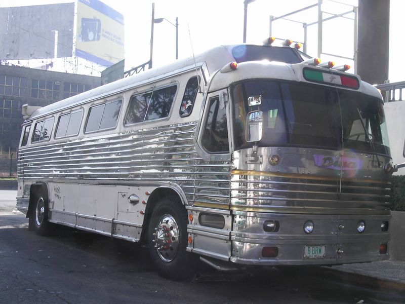 Viajando en Autobus: Dina Olimpico Walkaround