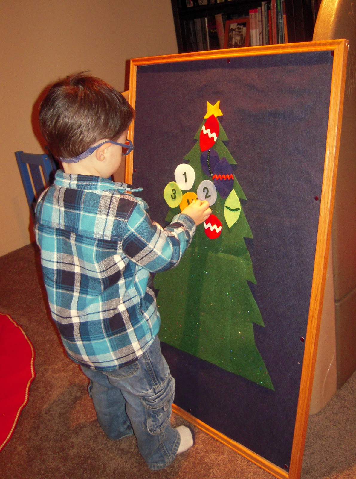 Gluten Free Village: Christmas Tree Felt Board
