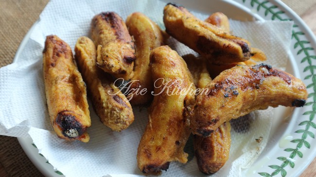 Pisang Raja Goreng Rangup Buat Sarapan pagi - Azie Kitchen