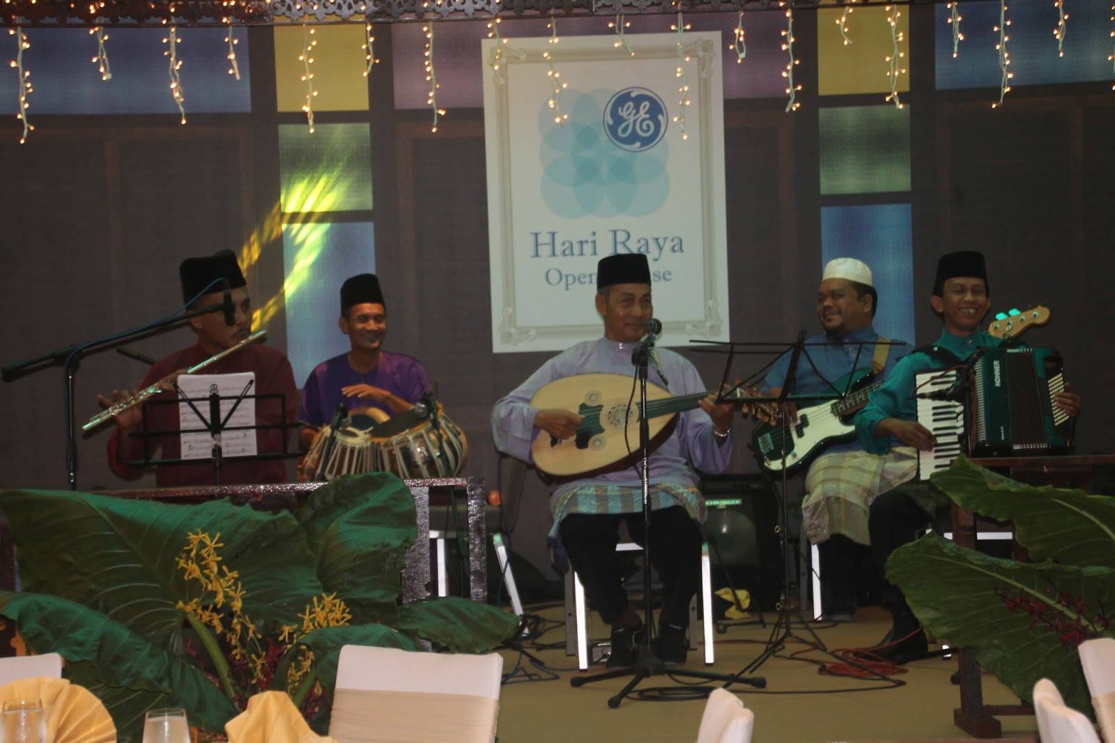 PAKEJ HARI RAYA Live Band GHAZAL Tradisi | Tarian | Singapura | Ghazal ...