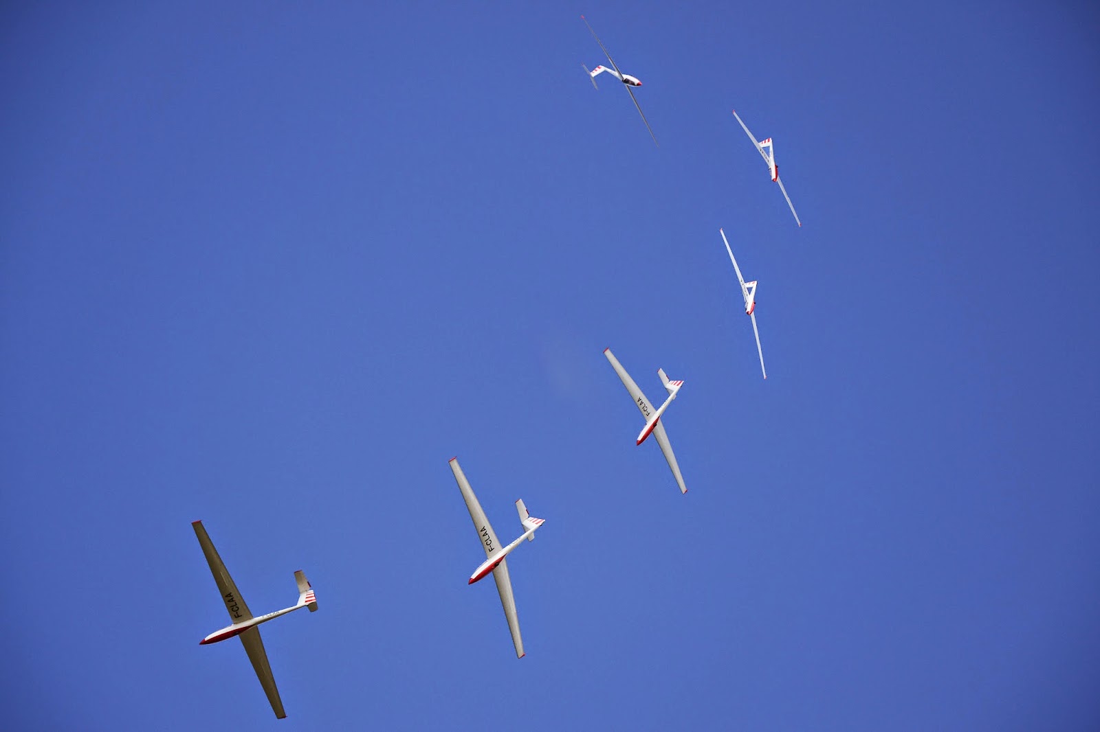 Up we glide! Primul zbor cu un planor! - Prin Lume Prin Gânduri