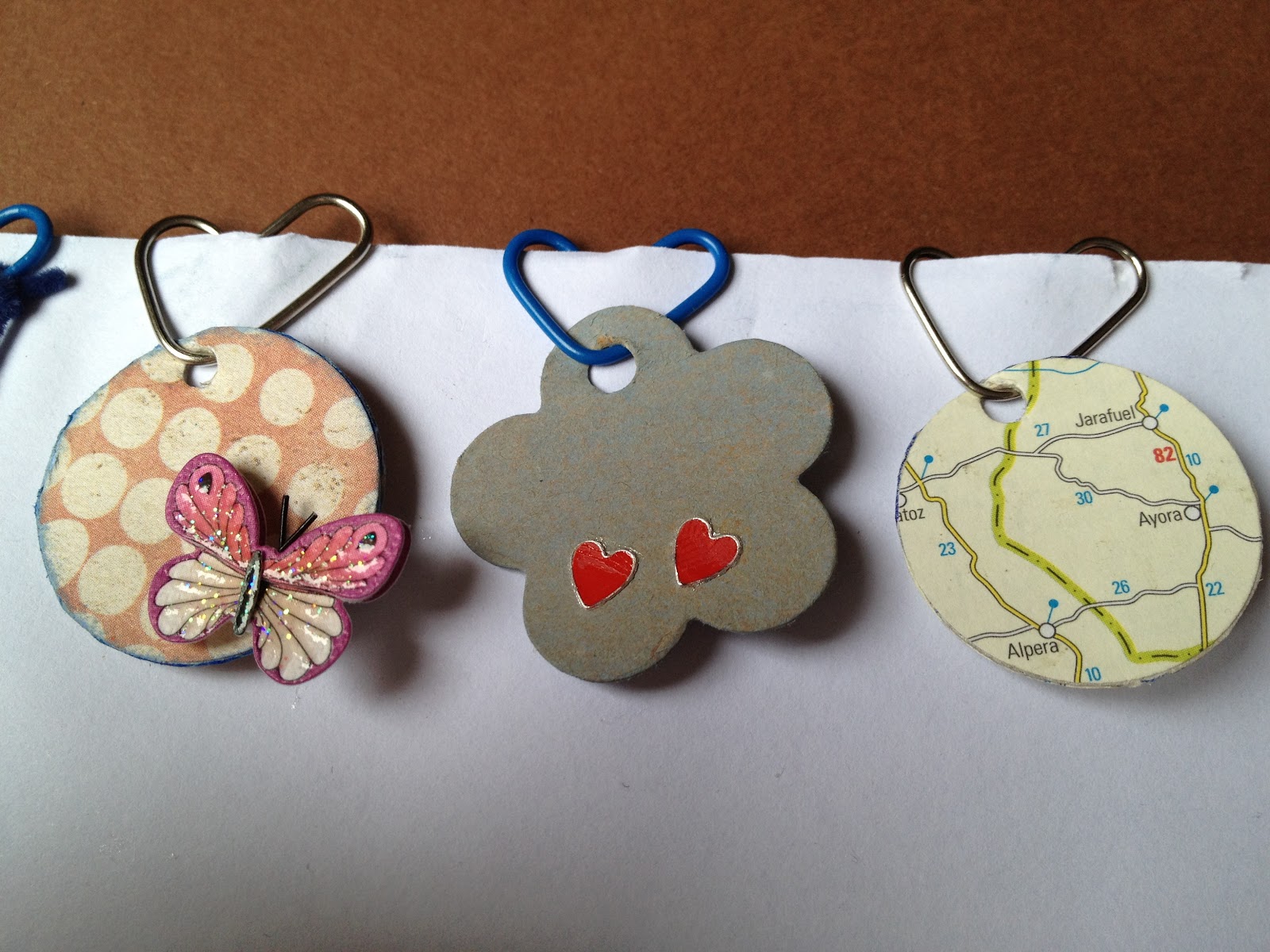 Feel the Scrap: Clips reciclados en forma de Corazón.