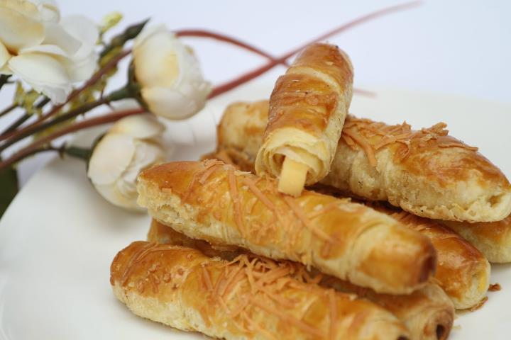Cheese Roll | Aspana Risol - Specialist in Risol and Pastry