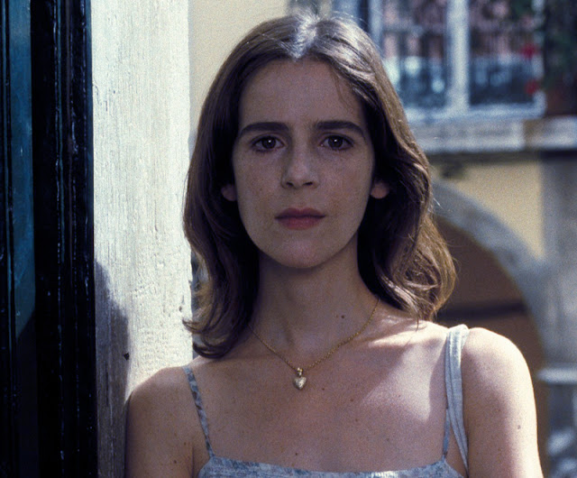 Actress and Celebrity Pictures: Portuguese Film Actresses