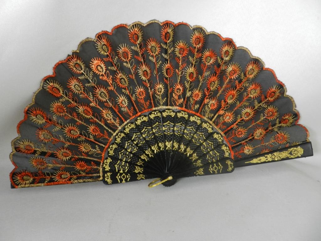 DE TUDO UM POUCO: LEQUES