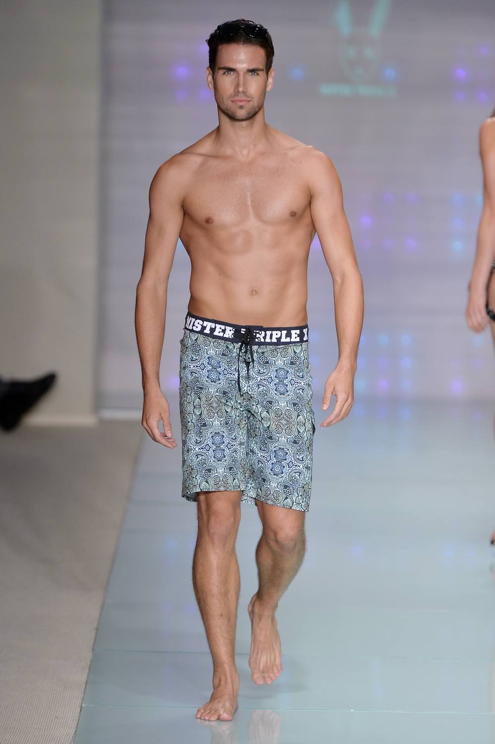 Mister triple x miami swim week - ndefi