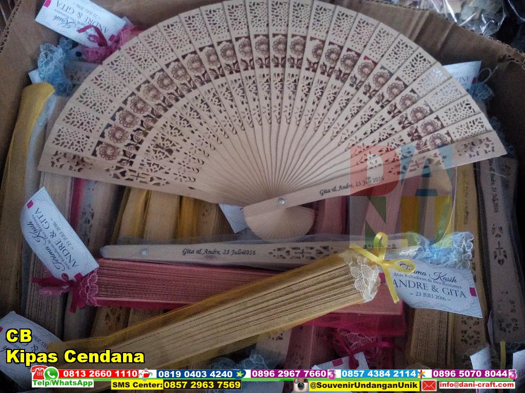 Kipas Cendana, Souvenir Kipas Kayu Wangi Cendana | Souvenir Pernikahan