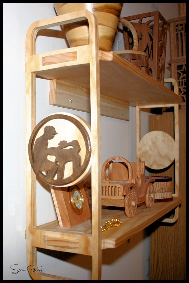 Scrollsaw Workshop: Medallion Shelf Scroll Saw Pattern.