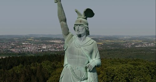 LA ESQUINA ROTA: ARMINIO Y LA BATALLA DE TEUTOBURGO