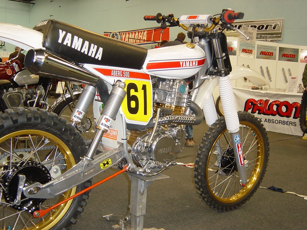 El Corra Motors: Thumper Pilot