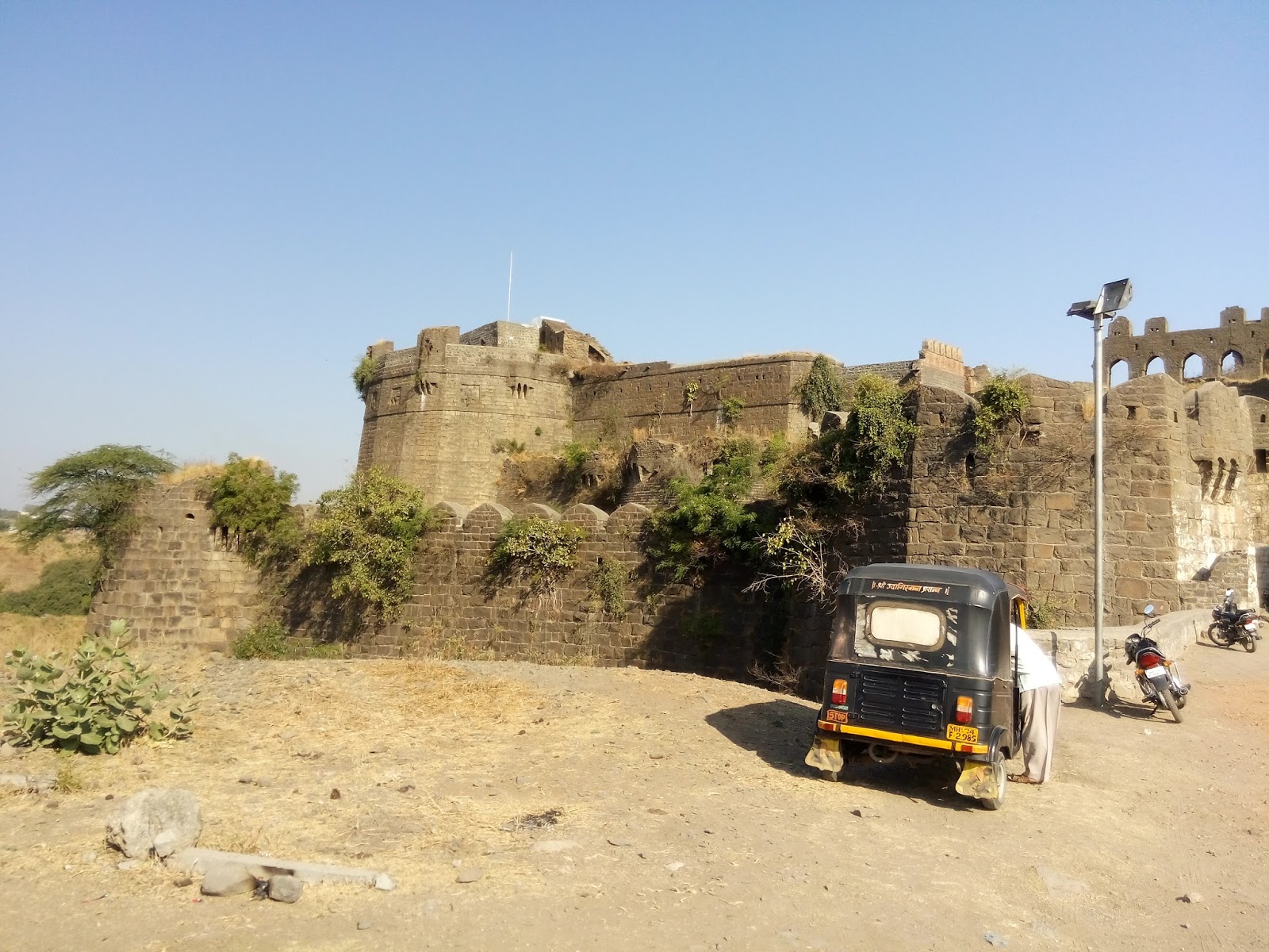 Udgir fort in Latur district in Maharashtra | The journey of a thousand ...