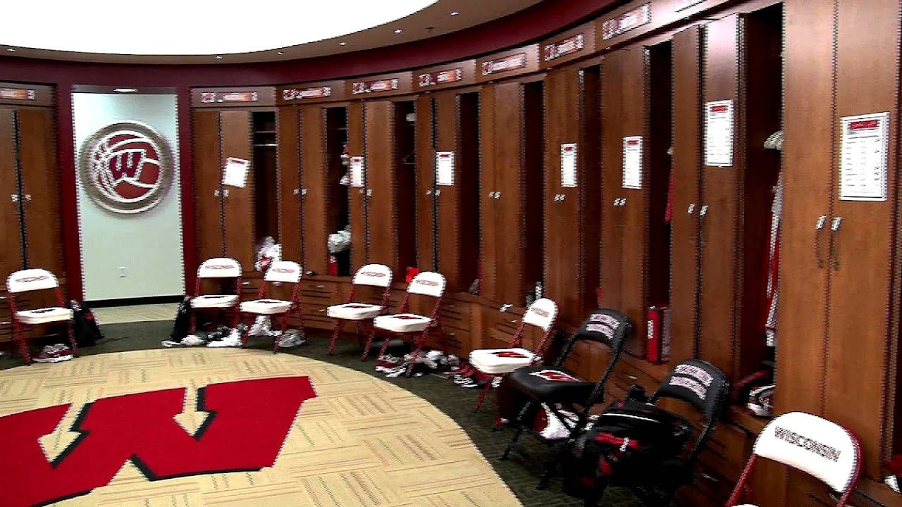 College Basketball Locker Room - Basketball Choices