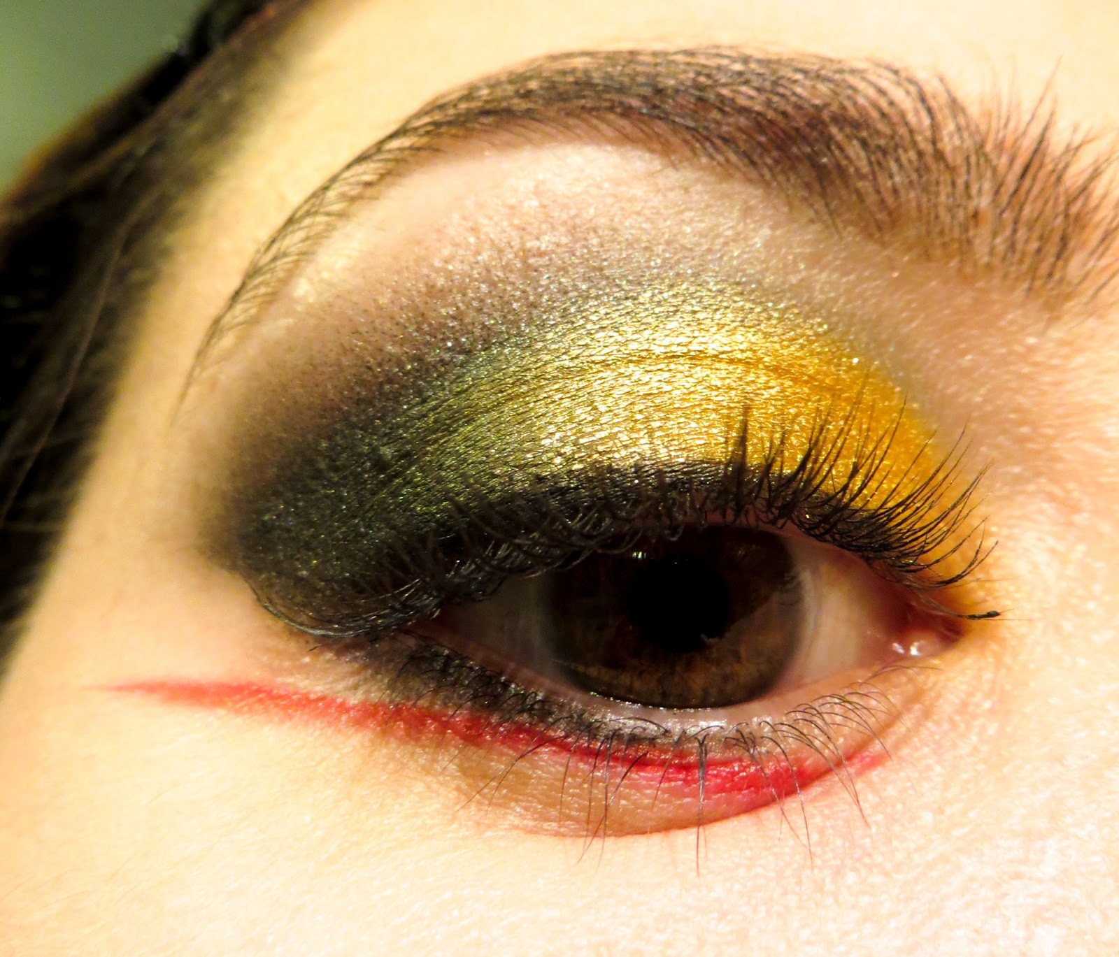 Makeup Fiend: REBOOT: Matrix