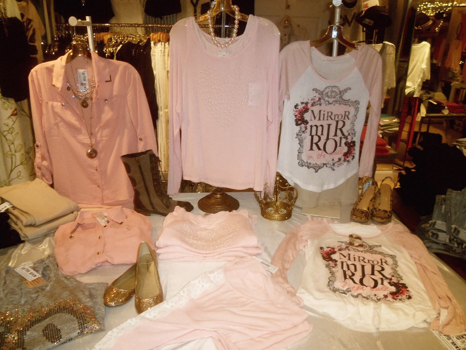 Addicted Jeans Store, We're the Jeans Fitting Experts!