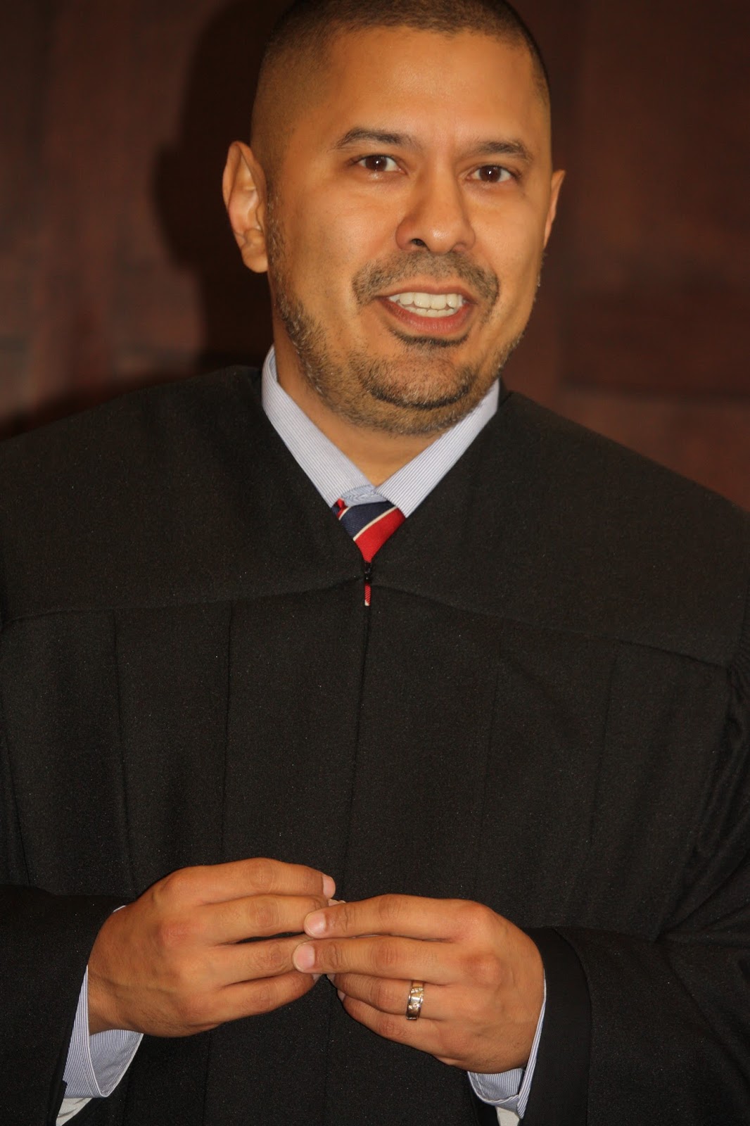 Walker Report - Shedding Light on Bexar County: Frank Castro is sworn ...