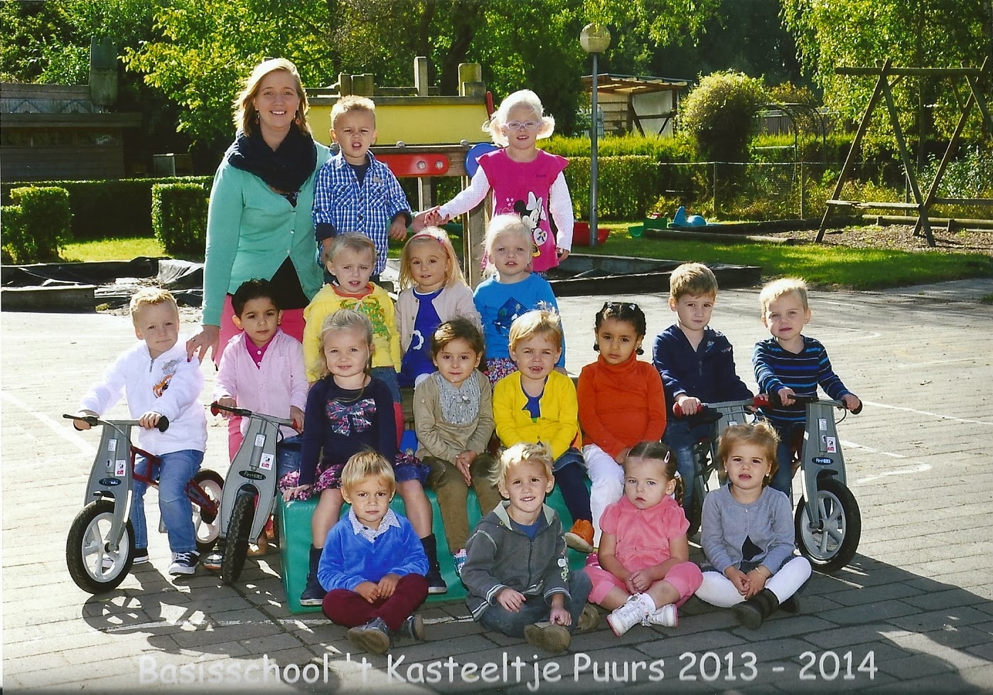 juf Kim : Manenklas: K1-2c: Klasfoto