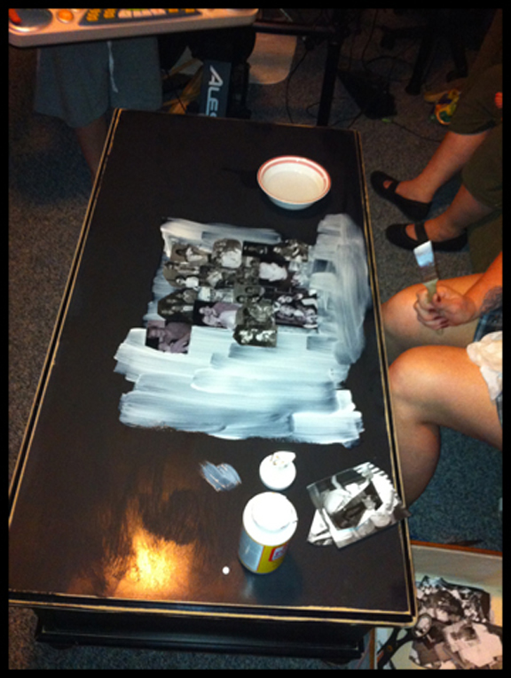 Cripple Crick Holler: Create and Heirloom Photo Table