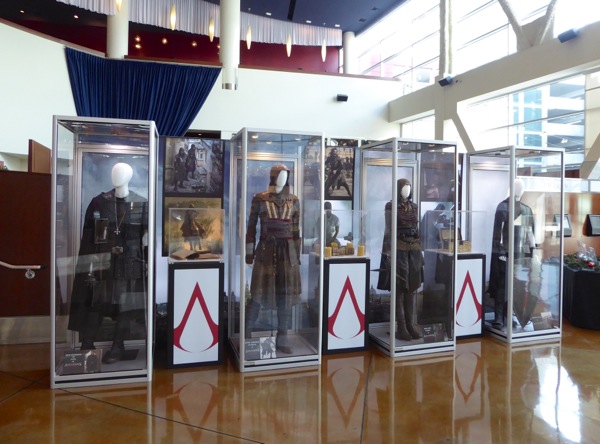 Hollywood Movie Costumes and Props: More Assassin's Creed movie costume ...